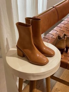 Chloé French Fashion Brand Review & Iconic Designs